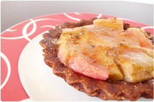 Tartelette à la rhubarbe comme une crème brûlée - chefNini