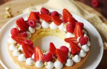 Dôme meringué à la mousse framboise et coeur citron vert - chefNini